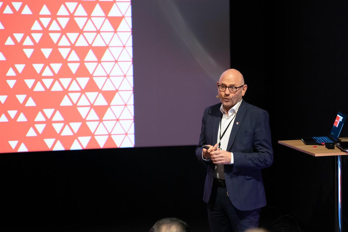 Kommunedirektøren vil utsetta investeringar for å sikra gode tenester ...